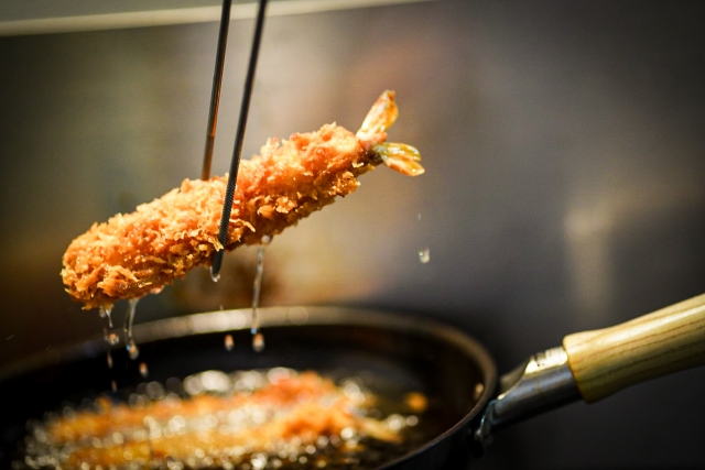 揚げ物の鍋は四角がいい!おすすめ3選や素材と洗い方のコツなど紹介♪