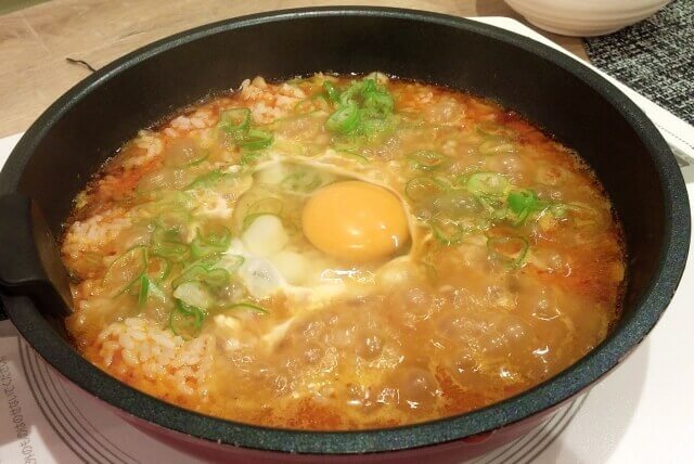 カニ鍋は昆布だしで素材の旨さ引き立つ!レシピやアレンジ方法も紹介